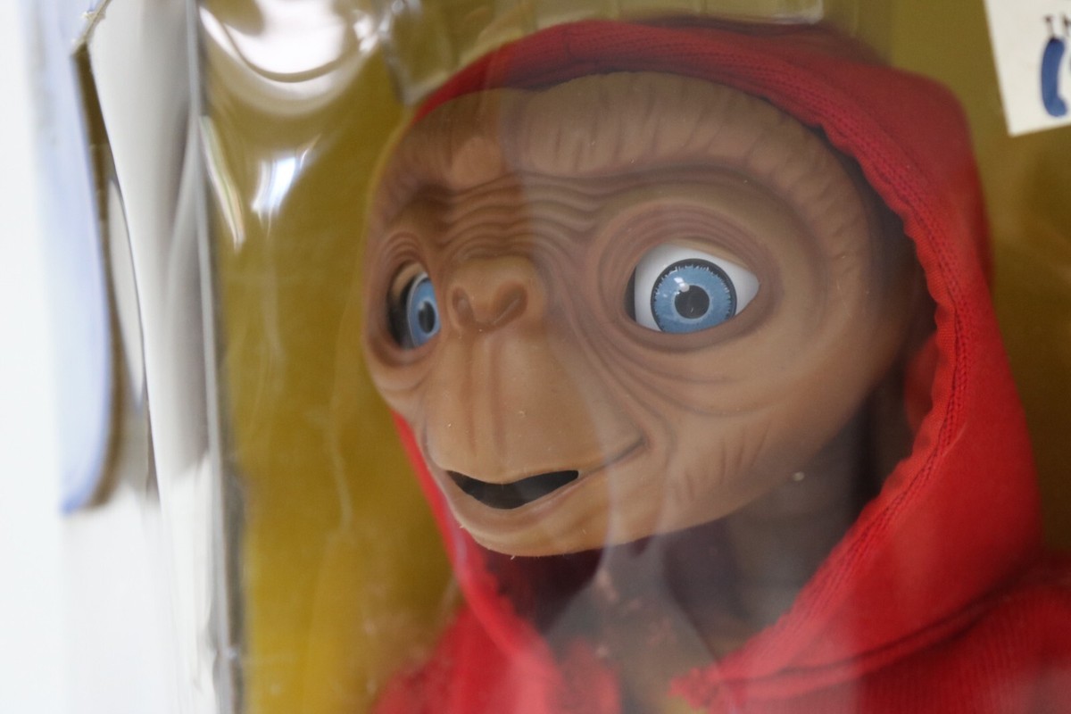 Tiger Electronics Interactive E. T. The Extra-Terrestrial Tiger Electronics Interactive E. T. The Extra-Terrestrial