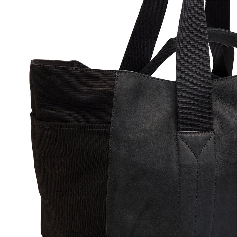 Adidas Y-3 Lux Leather Bag Black Limited Edition IN5159 | eBay Adidas Y-3 Lux Leather Bag Black Limited Edition IN5159 | eBay