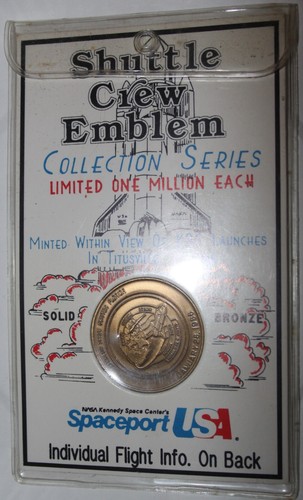 1986 SPACE SHUTTLE CHALLENGER DISASTER ~ TEACHER IN SPACE ~ crew emblem ...