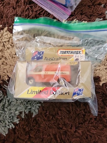 1993 Matchbox Australian Collectors Model Ford Transit Van, Red, 1/64 ...