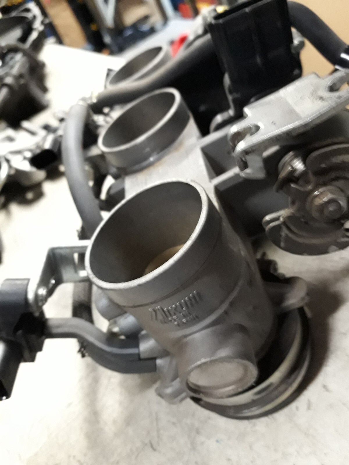 YAMAHA MT09, THROTTLE BODYS, 'FREE POST ' # W132-A69 | eBay