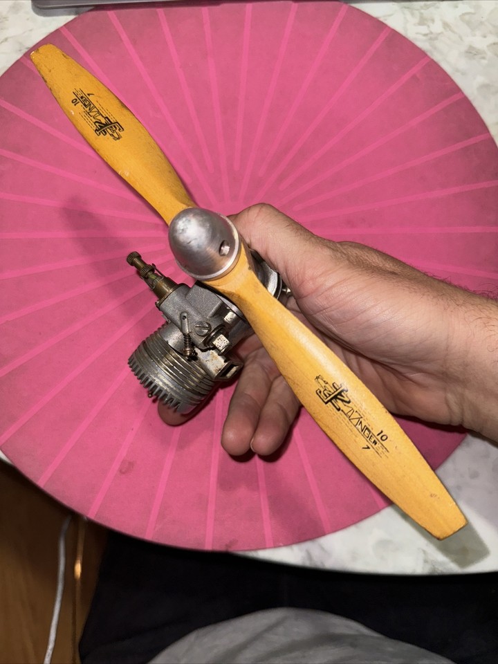 vintage FOX 40 unbranded R/C MODEL AIRPLANE ENGINE with zinger prop | eBay