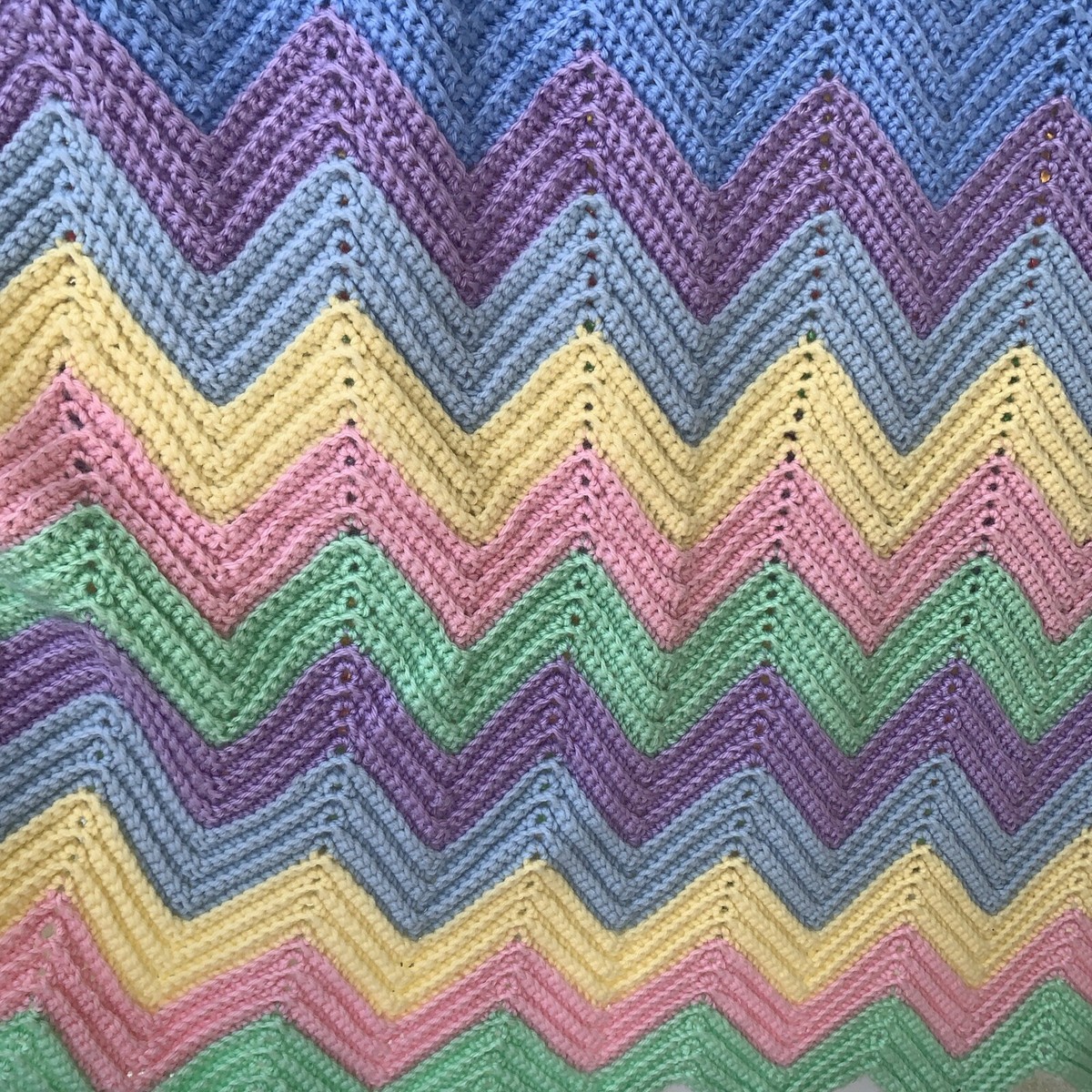 Pattern For Zig Zag Crochet Afghan Chevron Zig Zag Burgundy Rose White