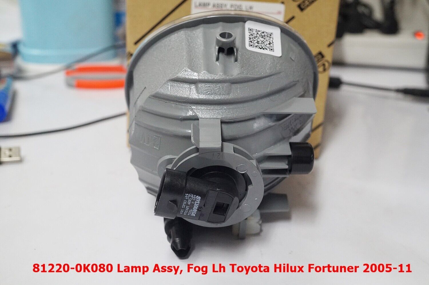 81220-0K080 LH Genuine Foglamp For Toyota Hilux Fortuner 2005-11 | eBay