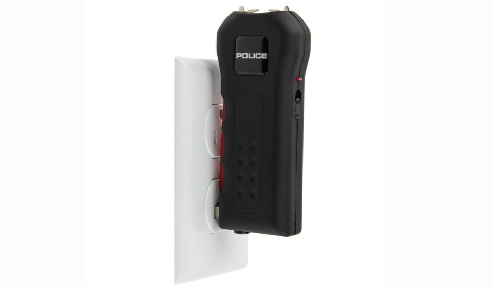 POLICE Stun Gun 512 700 BV Rechargeable with LED Flashlight Black | eBay