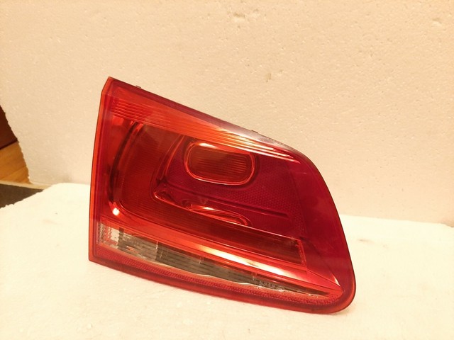 2013 Volkswagen Touareg Driver Left Tail Light Gate Mounted Inner ...