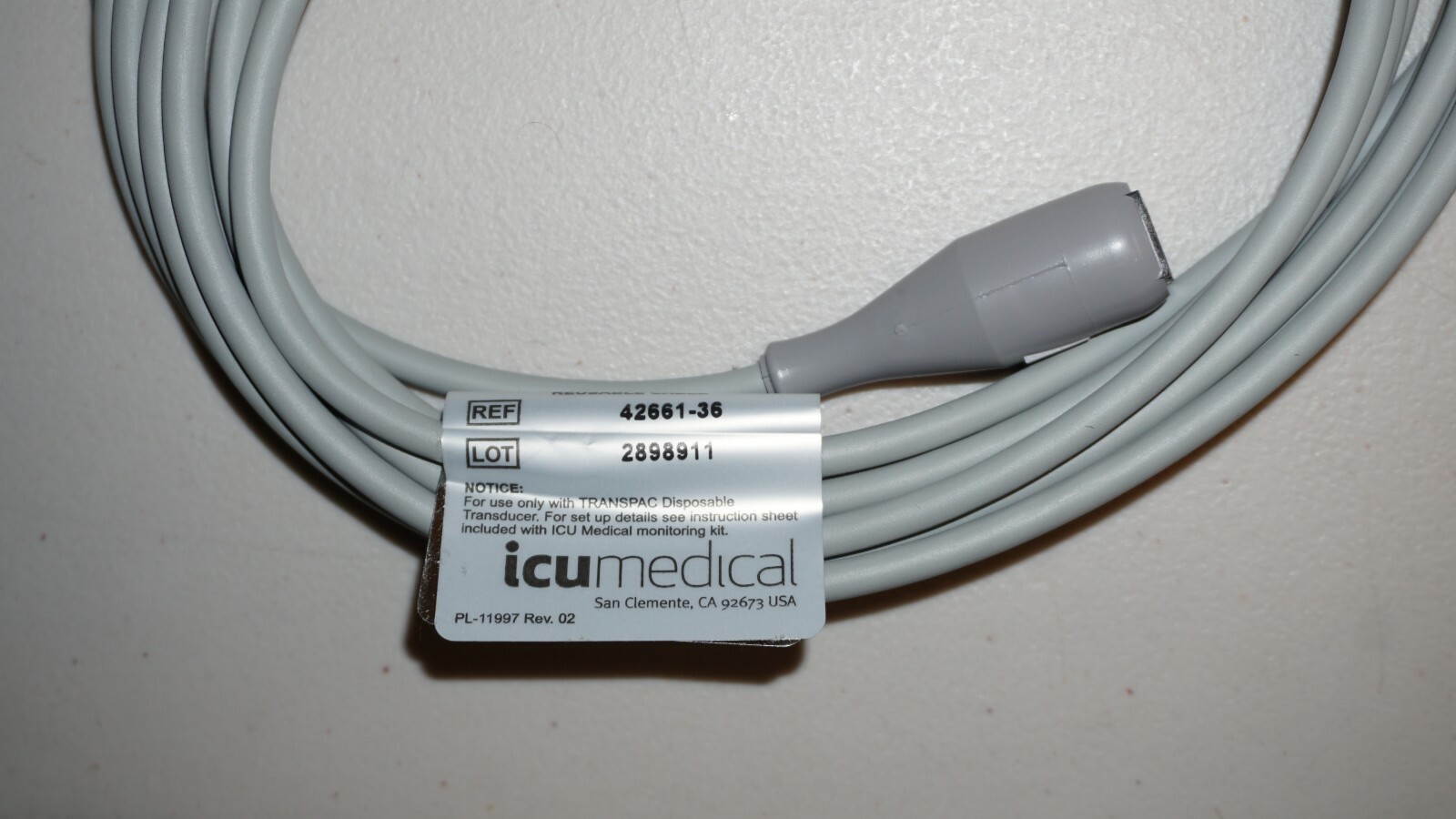ICU Medical GE/MARQUETTE IBP TO ABBOTT MEDICAL TRANSDUCER ADAPTER CABLE ...
