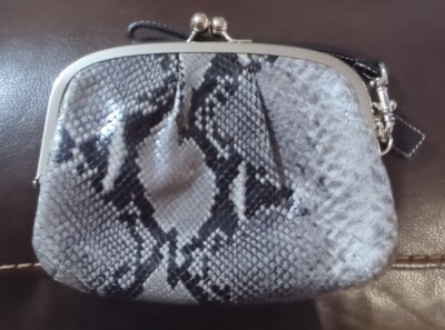 Coach Gray Leather Snakeskin Embossed Kisslock Framed Wristlet - Coin ...