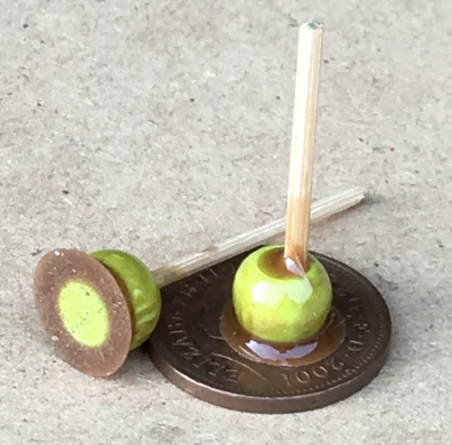 Dolls House Toffee Apples x2 Loose Handmade Green 1:12 Scale Food ...