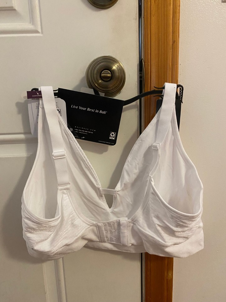BRAND NEW WOMEN'S SIZE XXL BALI BEAUTIFULLY YOU WIRELESS KEYHOLE BRA | eBay