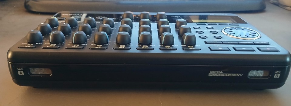 TASCAM DP-008EX Digital 8-Track Pocket studio Multitrack Recorder ...