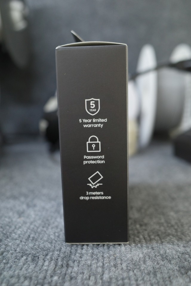 Samsung T9 4TB Portable SSD (BRAND NEW, SEALED) 2,000 MB/s Read and ...