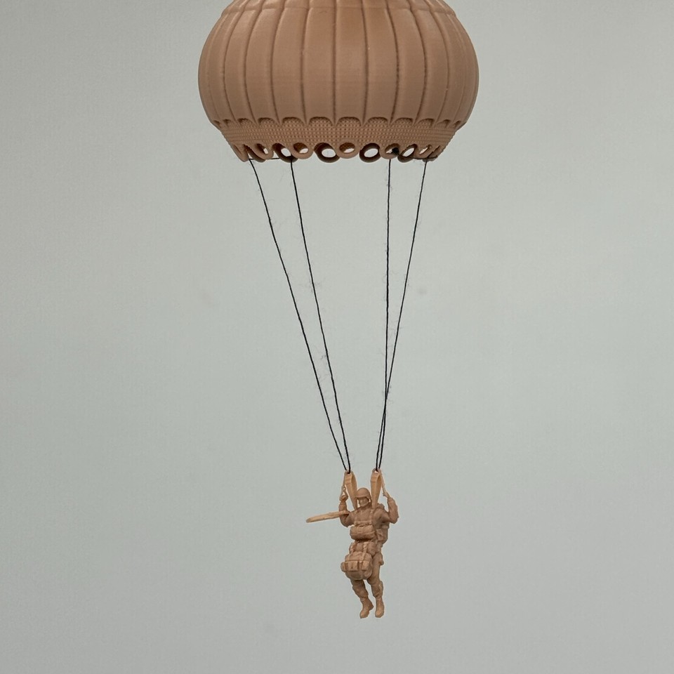 1/72 Scale Resin Model Parachuting Paratrooper Tabletop Unpainted ...