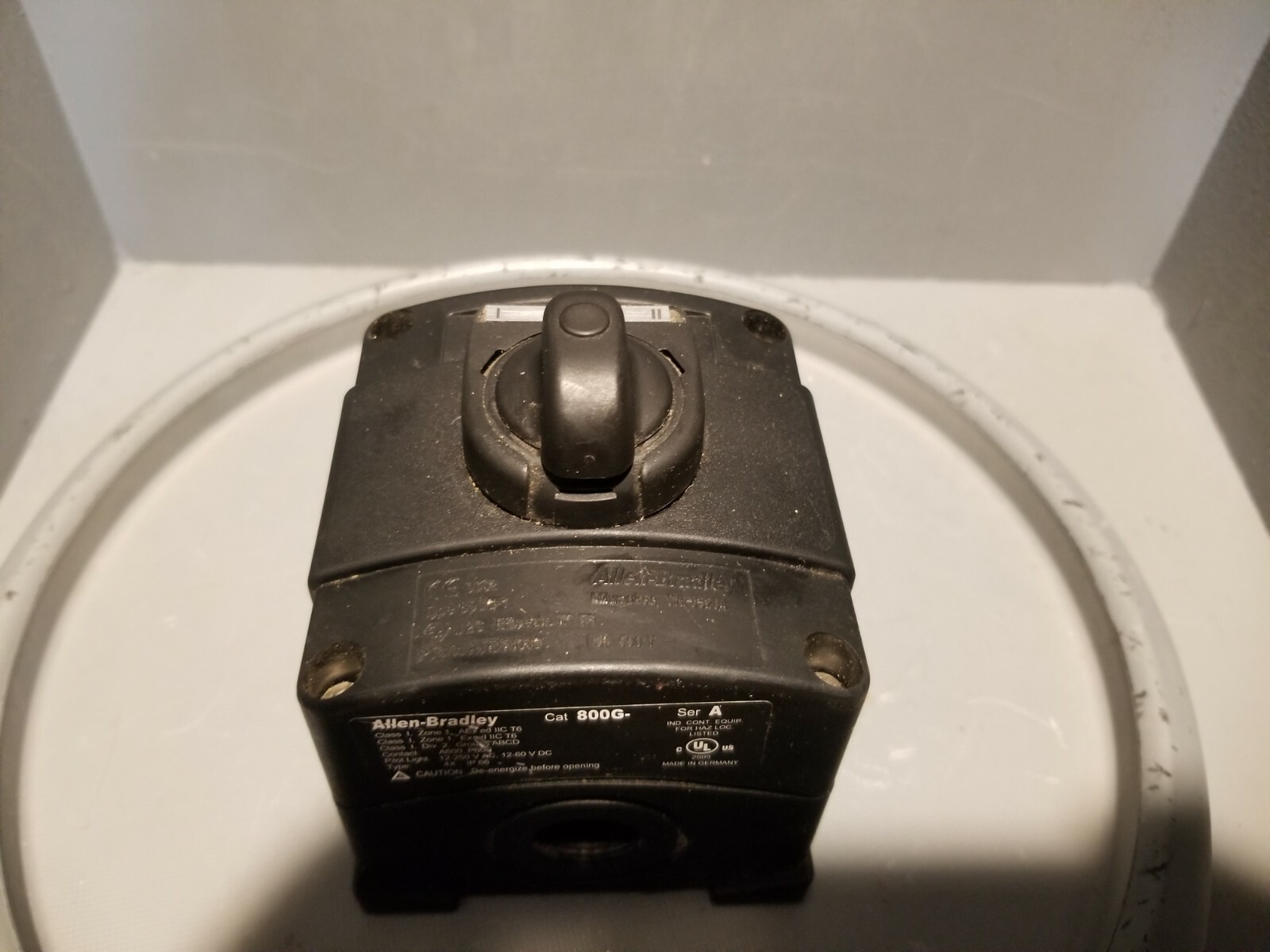 Allen Bradley Selector Switch, Series A, Type 4x ; IP66, 800G-1 | eBay