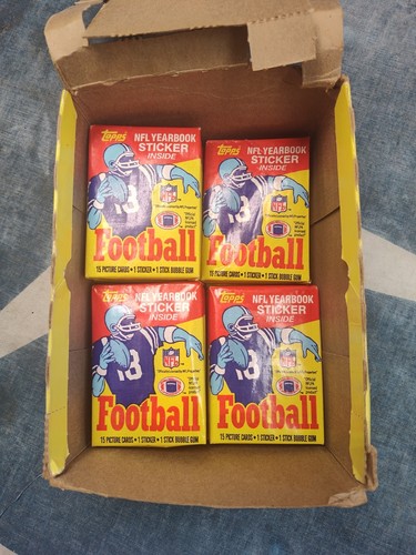 1985 Topps Football Unopened Wax Pack Out Of Box. Moon RC, Marino ...
