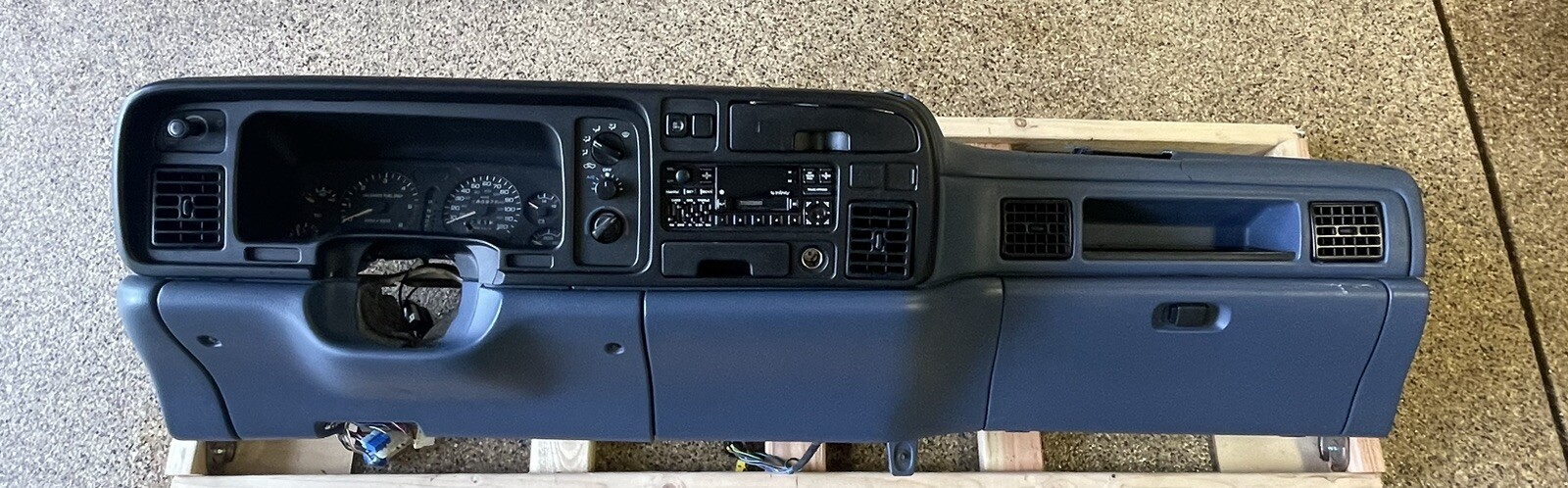 1994-1997 DODGE RAM 1500 2500 DASH FRAME CORE MOUNT DECK ASSEMBLY BLUE ...