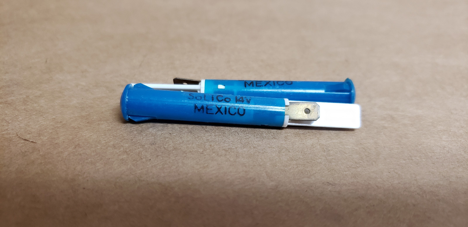 SOLICO 2235 BLUE 14V AC/DC INDICATOR PILOT LIGHT (LOTS OF 2) | eBay