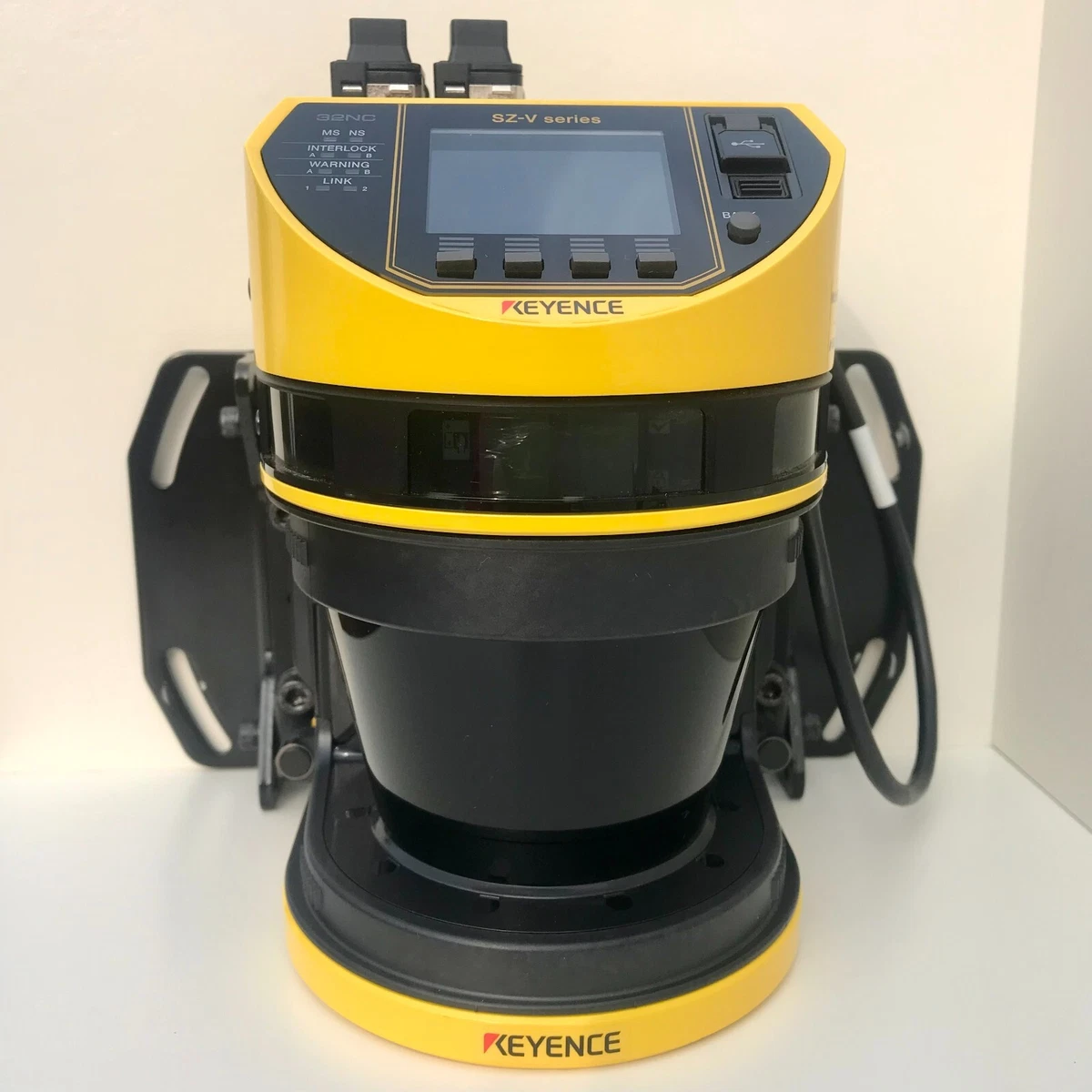 Used Keyence Keyence Sz-v32nx Laser Scanner HGR Industrial, 41% OFF