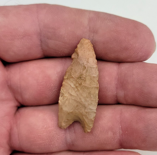 1.5" Brown Chert McKean Lanceolate - Western North Dakota Plains ...