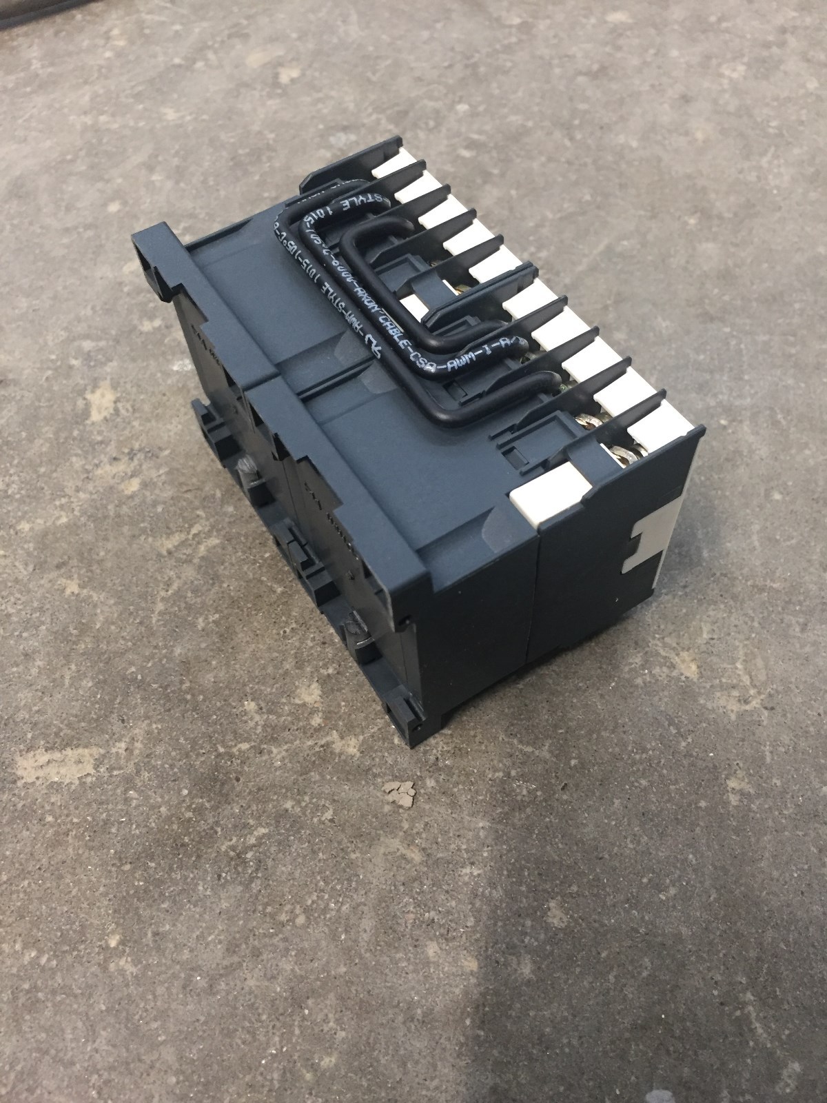 Telemecanique LC2K0610B7 coil 24V LC2K06 contactor | eBay