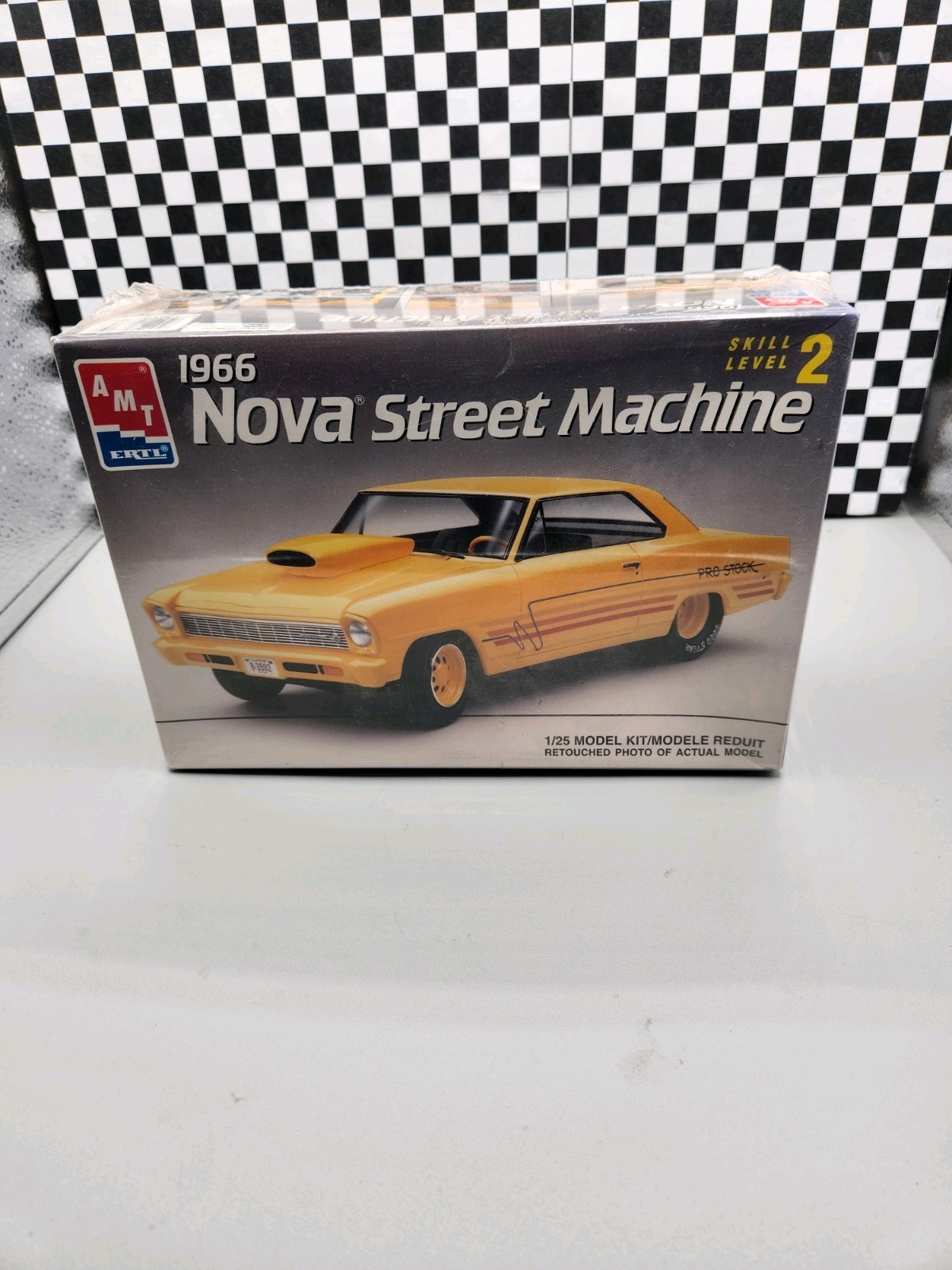 Vintage AMT 1966 Nova Street Machine 1/25 Scale #6769 issued 1991 F/S ...
