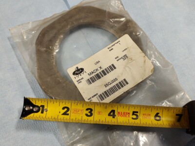 NOS Genuine MACK Truck 25QJ225 SPINDLE NUT 23771162 25158792 - Made In ...