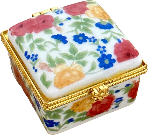 Miniature Porcelain Box with Hinged Lid - Jewelry, Trinkets, Mementos ...