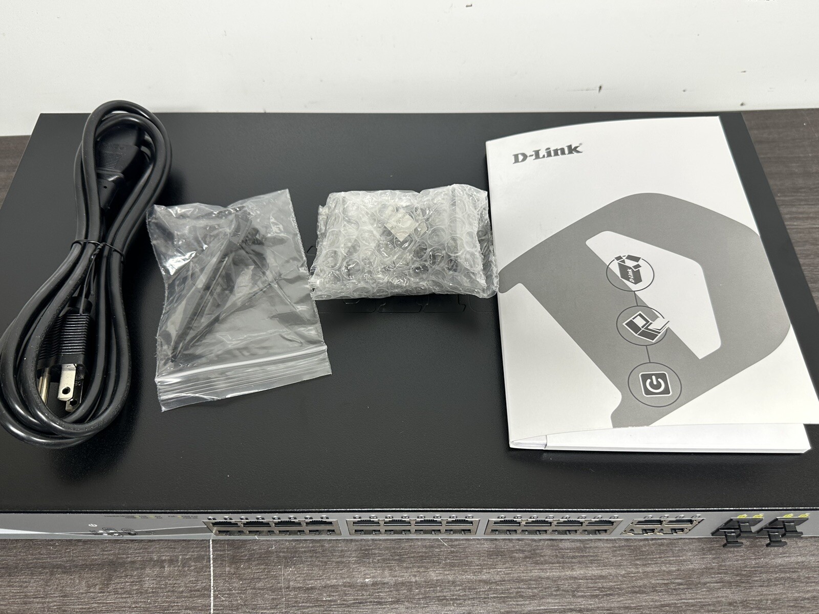 D-Link 10-Port Gigabit Smart PoE Managed Switch DGS-1210-10MP - C84 | eBay