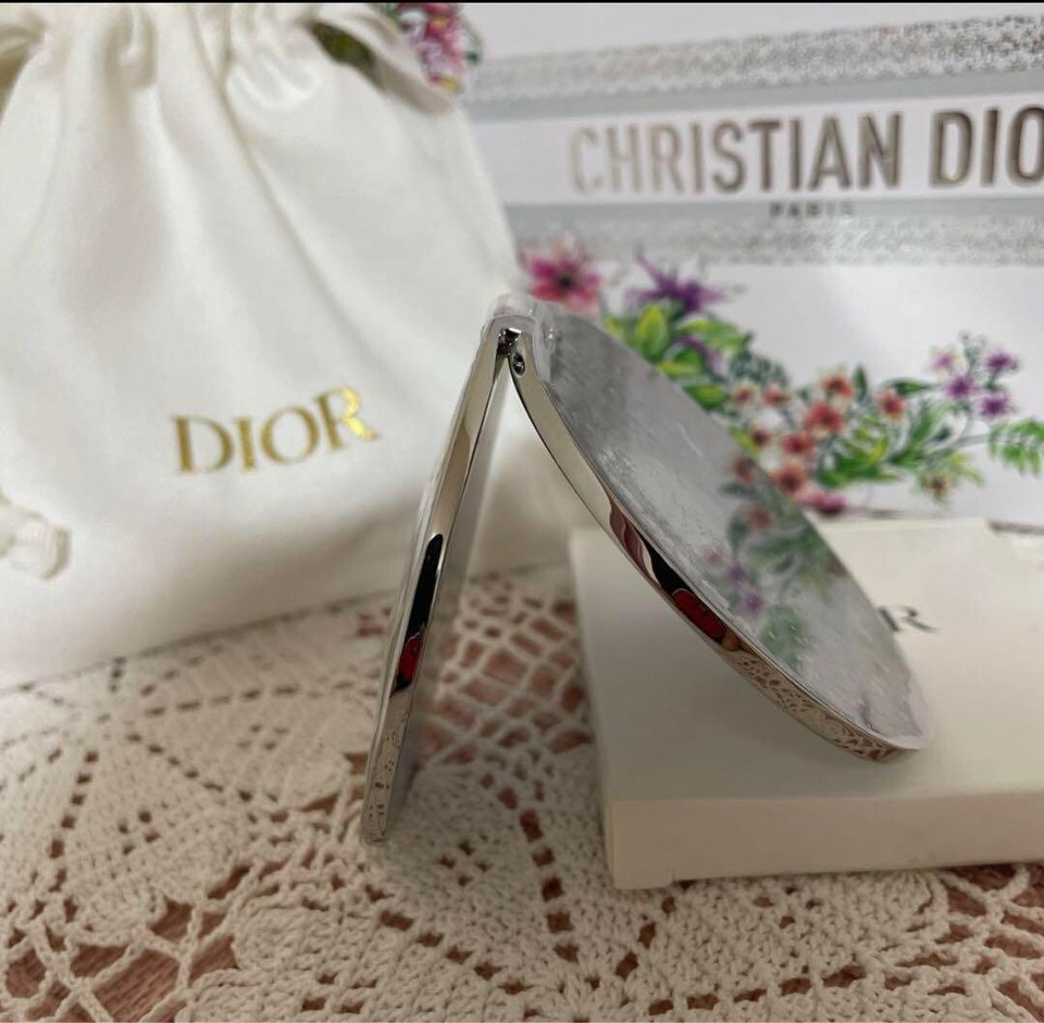 Christian Dior Mirror Compact Silver Circle Logo Double-side 7x7cm w ...