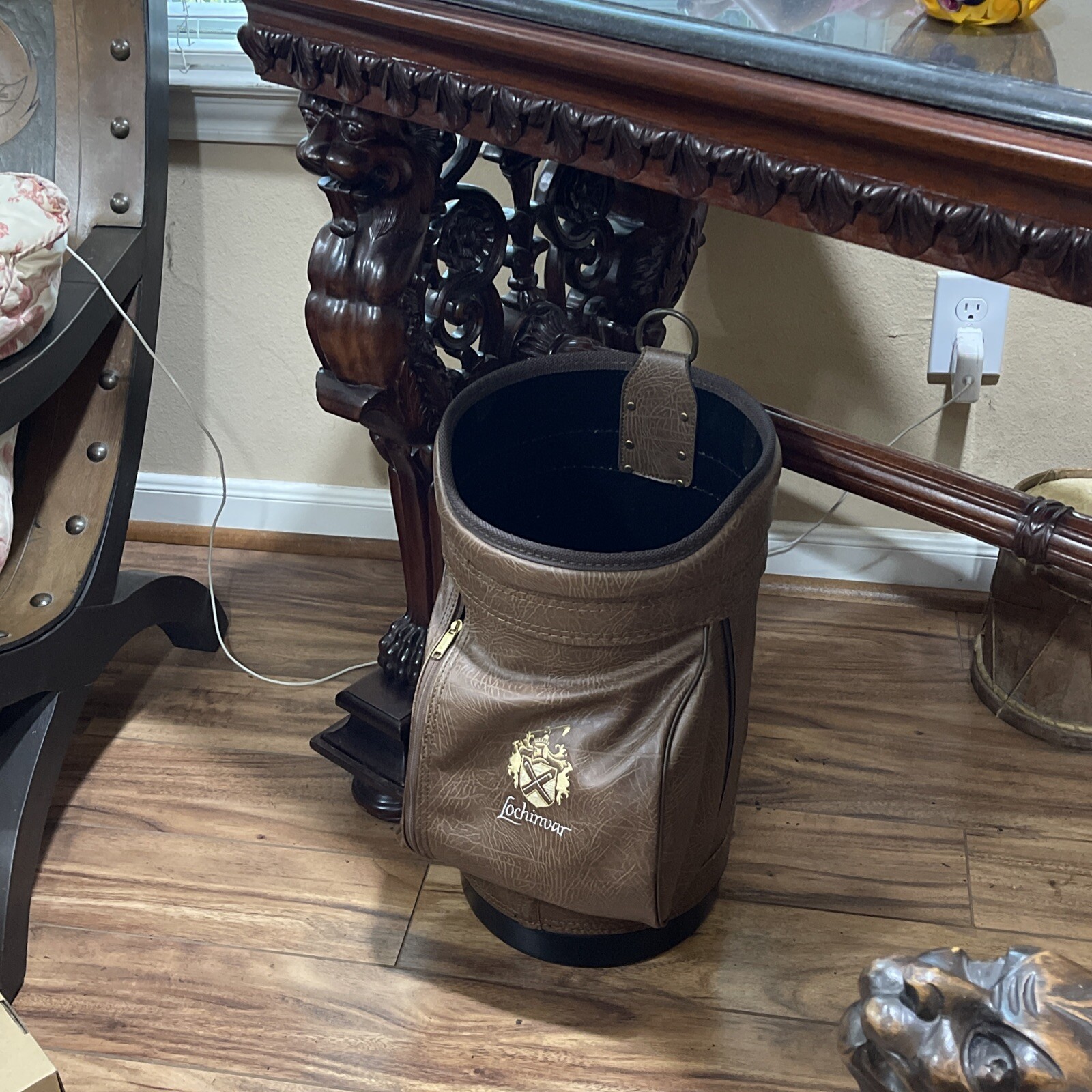 Burton Miniature Lochinvar Golf Bag Den Caddy 20" Tall Office Trash Can ...