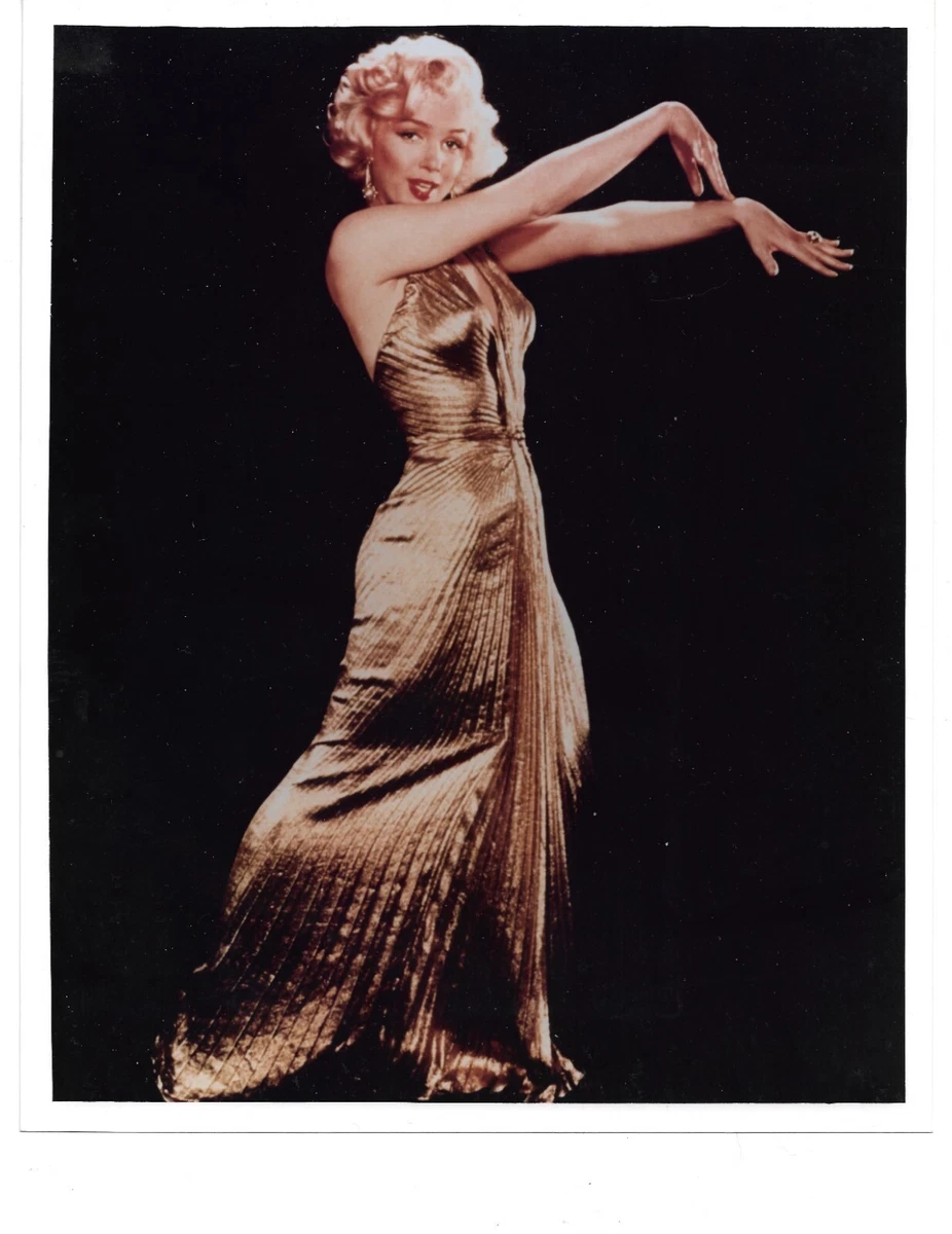 Marilyn Monroe Full Body Silhouette