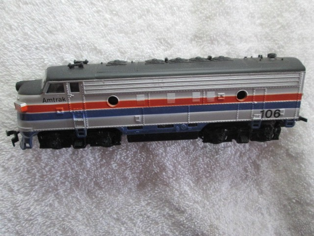Life-Like HO Scale Amtrak EMD F7 Diesel Locomotive | eBay