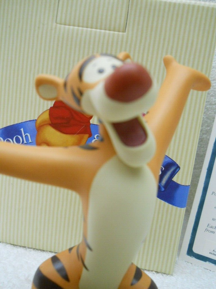 Tigger Congratulations to You Hoo-Hoo Figurine Pooh & Friends Retired ...