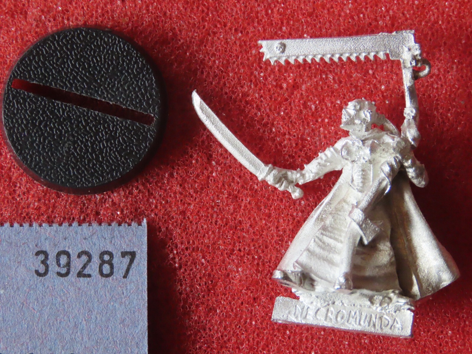 Games Workshop Warhammer 40k Necromunda Spyrer Matriarch Fanatic ...