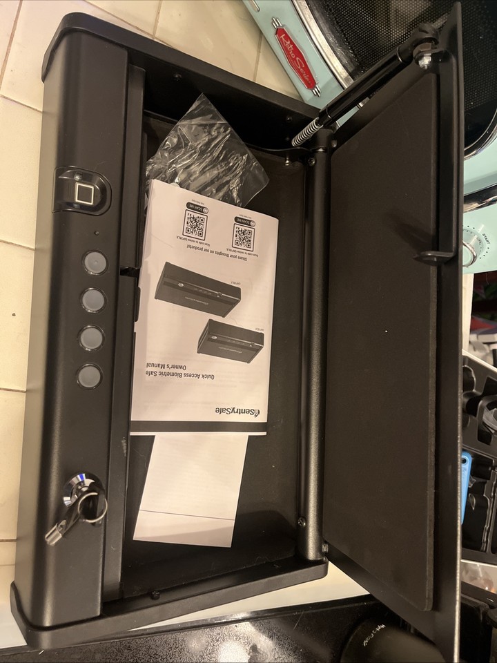 Sentry Safe Biometric Safe | eBay