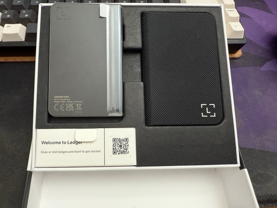 Ledger Stax Crypto Hardware Wallet - E Ink Touch Screen | eBay