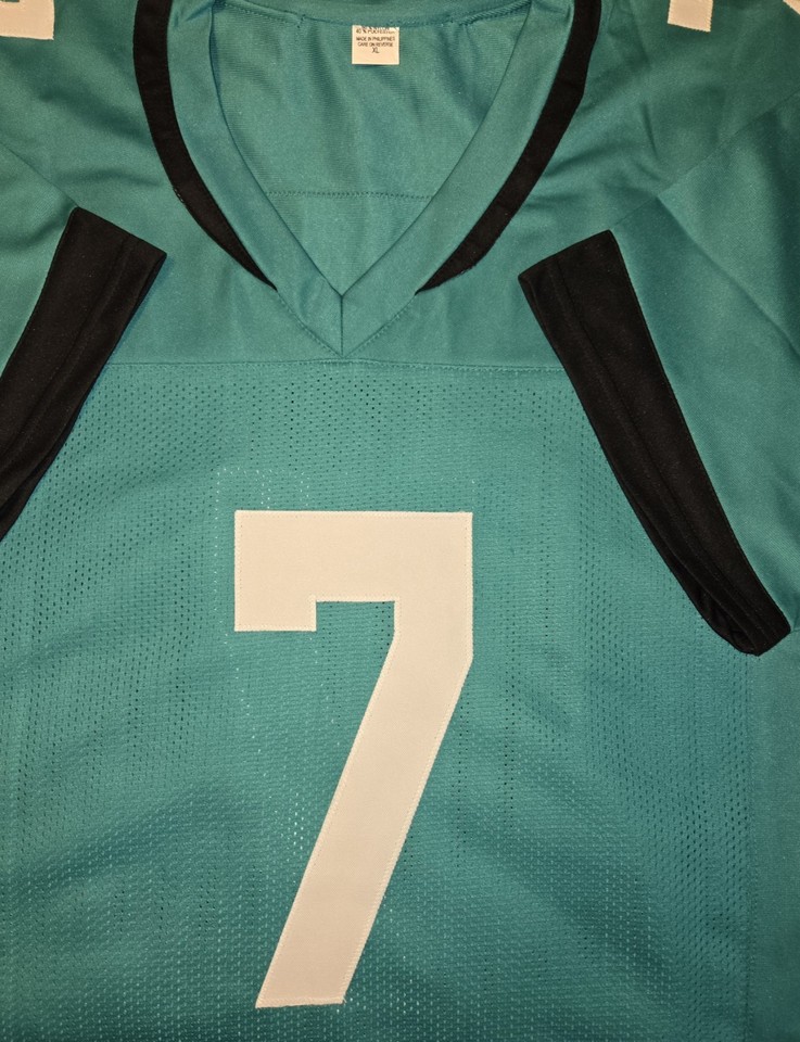 NFL AUTOGRAPHED CUSTOM JERSEY Zay Jones Jags Beckett Certified | eBay