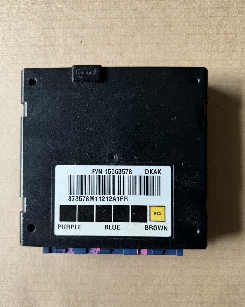 2000 01 02 ESCALADE Chevy Silverado BCM Body Control Module OEM ...