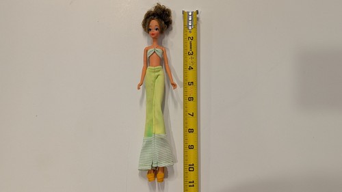 1972 Vintage Hasbro Leggy Doll "Nan" Brunette Curly Hair Original Green ...