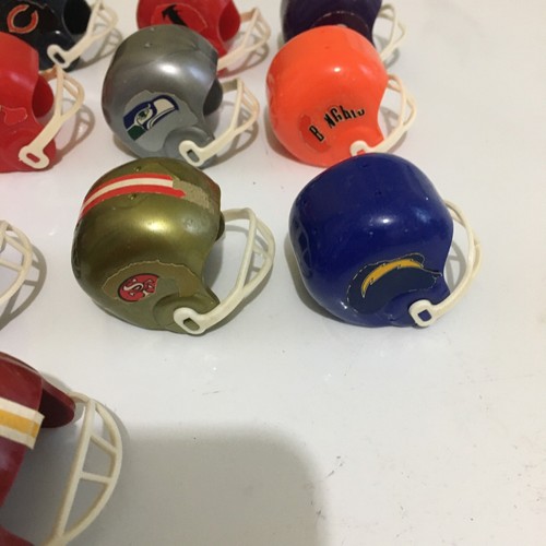 1980's Vintage LOT of 13 Mini Plastic NFL Football Teams Helmets Read ...