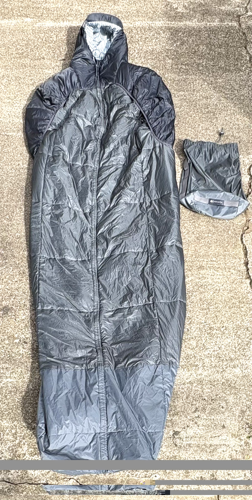 REI Evrgrn Crash Sack Camping Wearable Mummy Sleeping Bag Charcoal/Salt ...