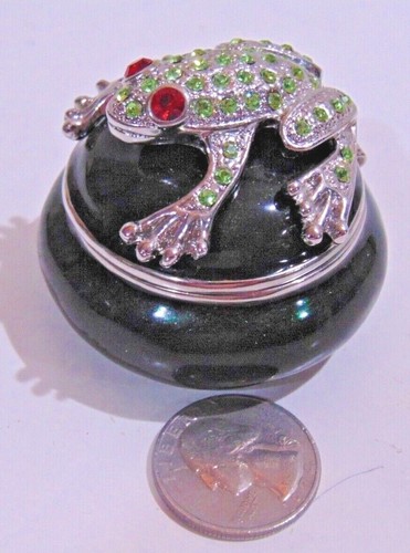 Round Green Jeweled Frog Enamel Trinket Box Ruby Red Eyes | eBay