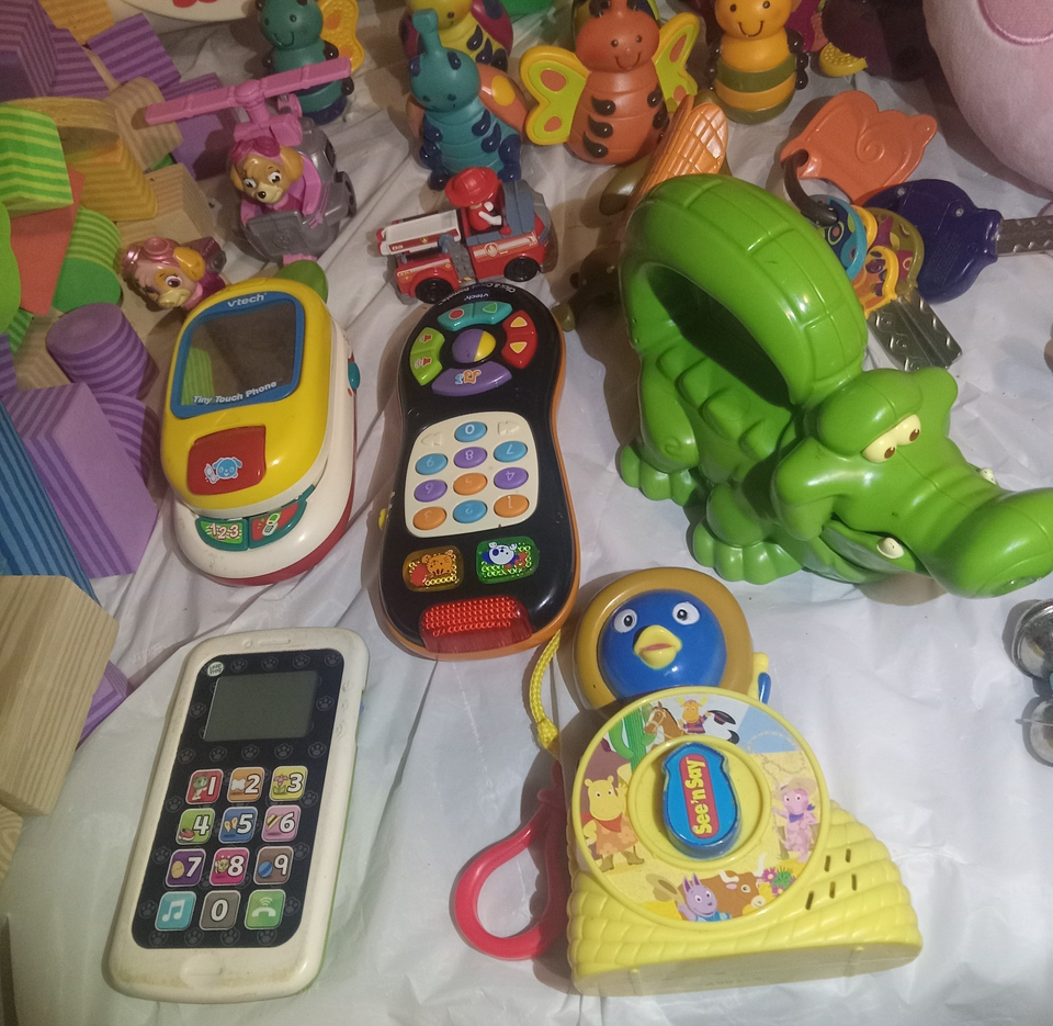 Lot of 65 Vtech Fisher-Price LeapFrog Developmental Baby Toddler ...