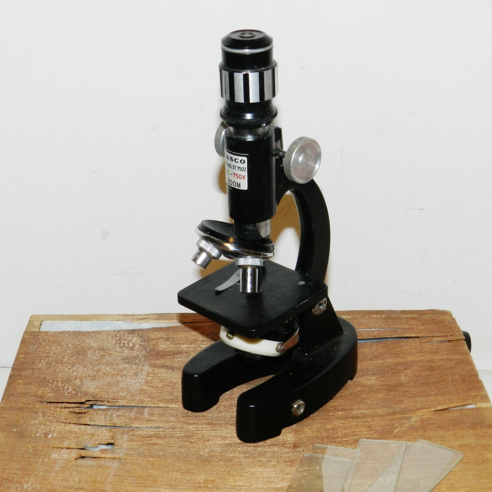 Vintage Tasco 50X -750X ZOOM Fine Focus Deluxe Microscope In Wooden ...