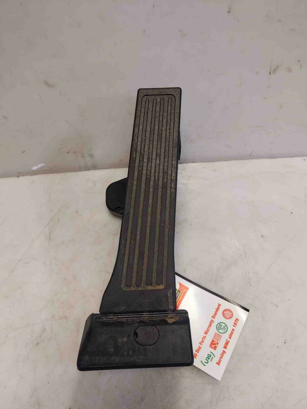 2018 2019 2020 Kia Stinger Accelerator Pedal Sensor Black Finish OEM ...