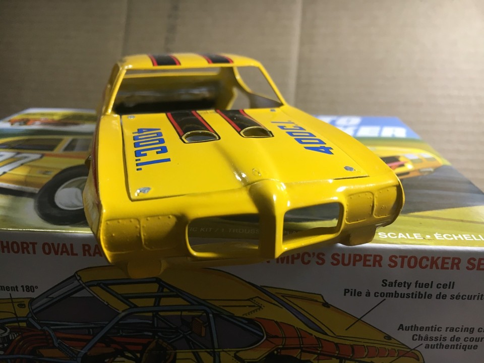 MPC PONTIAC GTO SUPER STOCKER UNASSEMBLED MODEL KIT 1:25 W/ PRE-PAINTED ...