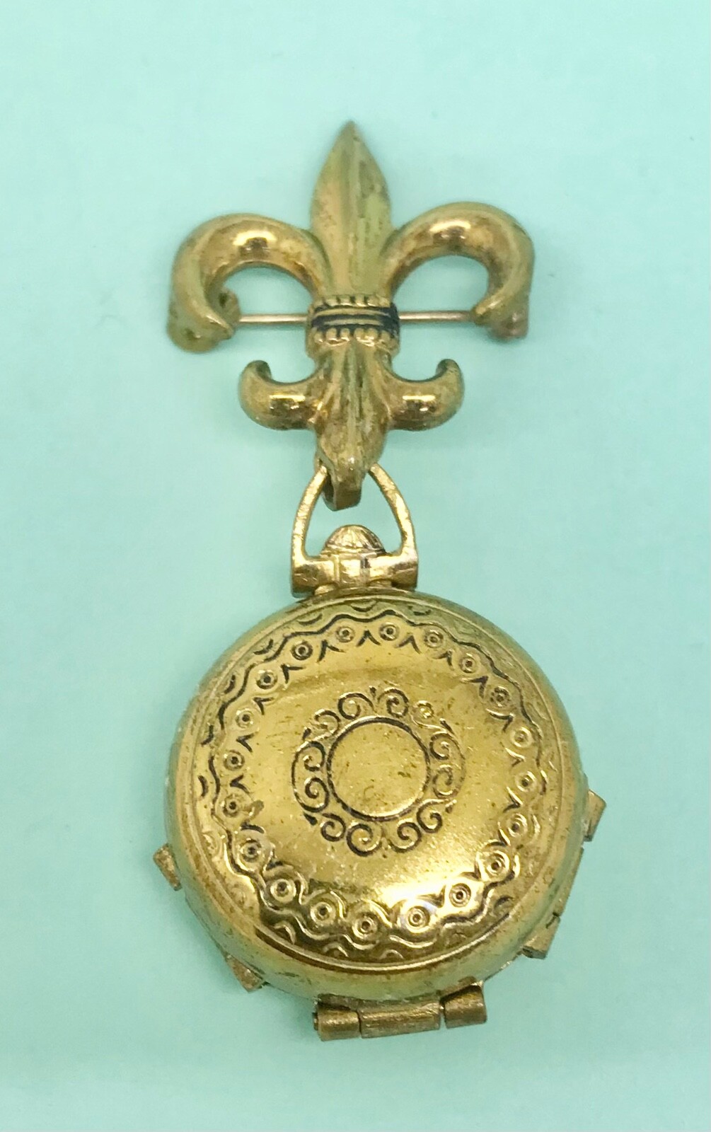 1951 Vintage Coro Pegasus Fleur De Lis 4 Way Locket Brooch Pin Patent ...