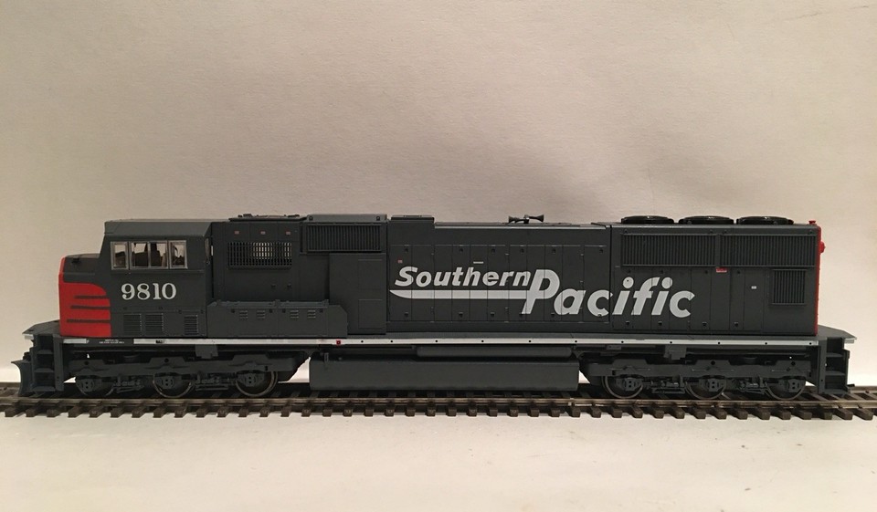 HO Athearn Genesis G6126 Southern Pacific SD70M Diesel Locomotive SP ...