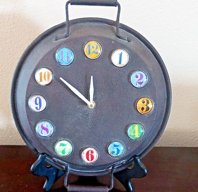 Metal Black Frying Pan Kitchen Wall Clock Battery Operated Colorful ...