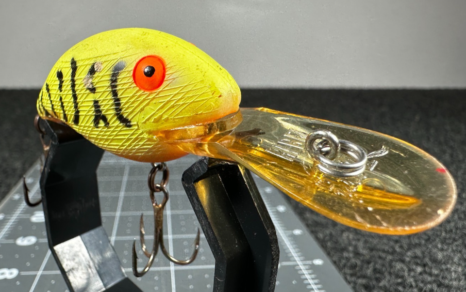 Vintage REBEL - DEEP WEE R - YELLOW BODY - Diving Fishing Lure ☆1660 | eBay